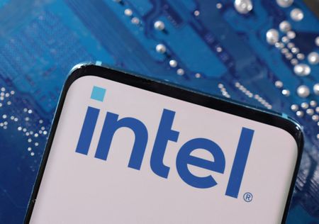 Intel profit forecast misses estimates, shares slip | Datafloq