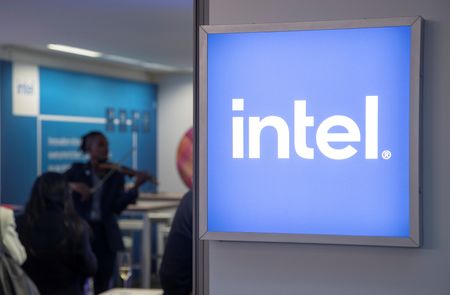 Intel pitches the 'AI PC' at software developer event | Datafloq