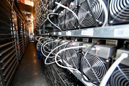 Crypto miner lawsuit sets back US effort to track booming power use | Datafloq